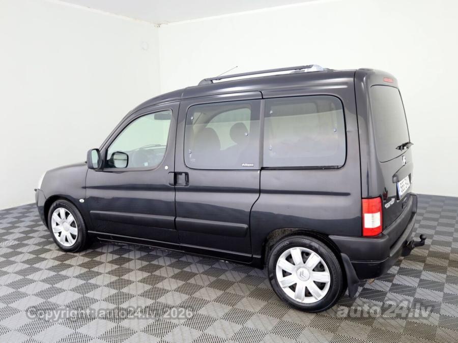 Black Citroen Berlingo 2007 in Tallinn, with an engine capacity of 1.60 L and mileage of 222 thousand km for 1099 €, photo 4 on AUTOMOTO.COM.LV