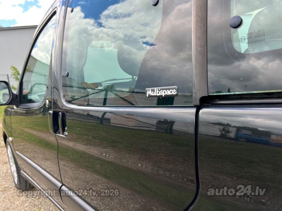 Melns Citroen Berlingo 2007 Paide, ar dzinēja tilpumu 1.60 L un nobraukumu 266 tūkst. km par 2990 €, foto 8 vietnē AUTOMOTO.COM.LV