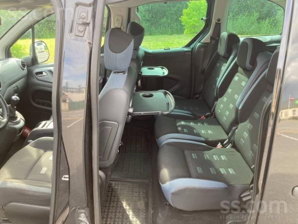 Melns Citroen Berlingo 2010 Bauska, ar dzinēja tilpumu 1.60 L un nobraukumu 370 tūkst. km par 3500 €, foto 5 vietnē AUTOMOTO.COM.LV