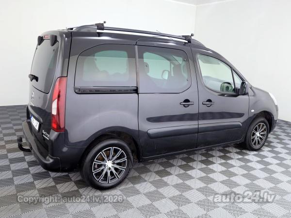 Black Citroen Berlingo 2012 in Tallinn, with an engine capacity of 1.60 L and mileage of 272 thousand km for 1999 €, photo 4 on AUTOMOTO.COM.LV