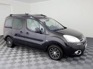 Melns Citroen Berlingo 2012 Tallina, ar dzinēja tilpumu 1.60 L un nobraukumu 272 tūkst. km par 1999 €, foto  vietnē AUTOMOTO.COM.LV