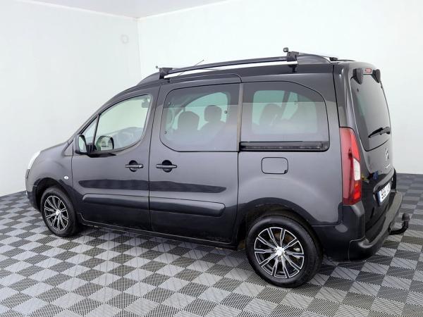 Black Citroen Berlingo 2012 in Tallinn, with an engine capacity of 1.60 L and mileage of 272 thousand km for 1999 €, photo 5 on AUTOMOTO.COM.LV