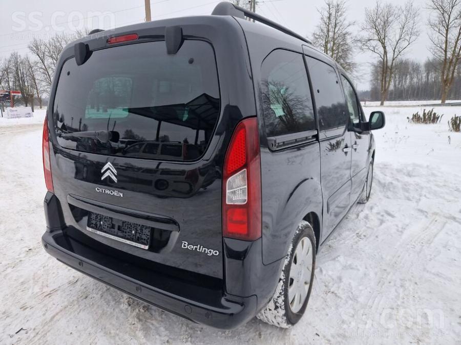 Melns Citroen Berlingo 2014 Ogre, ar dzinēja tilpumu 1.60 L un nobraukumu 233 tūkst. km par 5870 €, foto 2 vietnē AUTOMOTO.COM.LV