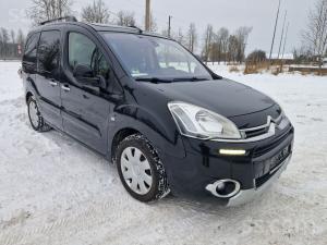 Melns Citroen Berlingo 2014 Ogre, ar dzinēja tilpumu 1.60 L un nobraukumu 233 tūkst. km par 5870 €, foto 3 vietnē AUTOMOTO.COM.LV
