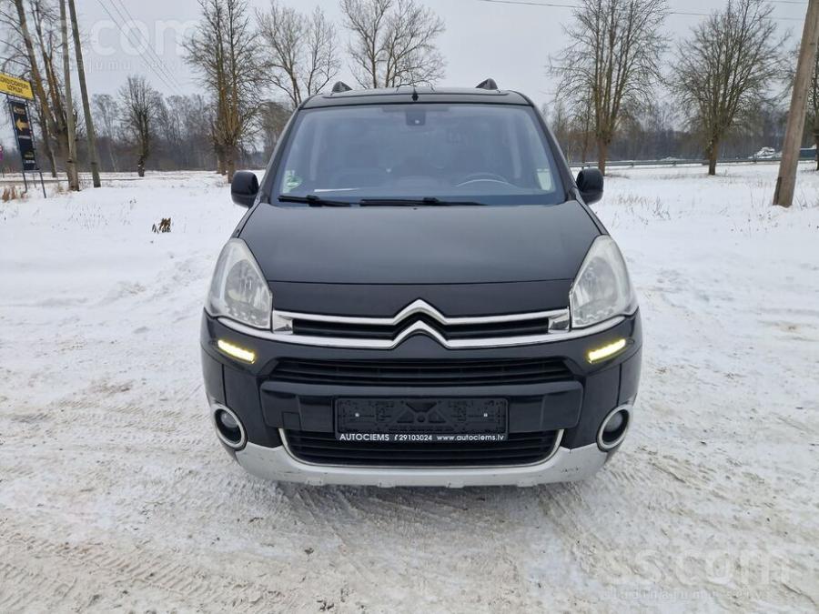 Melns Citroen Berlingo 2014 Ogre, ar dzinēja tilpumu 1.60 L un nobraukumu 233 tūkst. km par 5870 €, foto 5 vietnē AUTOMOTO.COM.LV