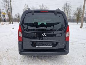 Melns Citroen Berlingo 2014 Ogre, ar dzinēja tilpumu 1.60 L un nobraukumu 233 tūkst. km par 5870 €, foto 6 vietnē AUTOMOTO.COM.LV