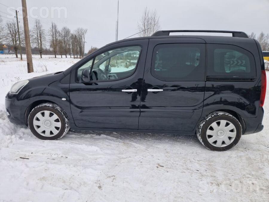 Melns Citroen Berlingo 2014 Ogre, ar dzinēja tilpumu 1.60 L un nobraukumu 233 tūkst. km par 5870 €, foto 8 vietnē AUTOMOTO.COM.LV