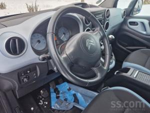 Melns Citroen Berlingo 2014 Ogre, ar dzinēja tilpumu 1.60 L un nobraukumu 233 tūkst. km par 5870 €, foto 10 vietnē AUTOMOTO.COM.LV