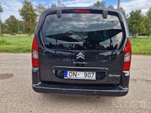 Black Citroen Berlingo 2014 in Ogre, with an engine capacity of 1.60 L and mileage of 234 thousand km for 5870 €, photo 6 on AUTOMOTO.COM.LV