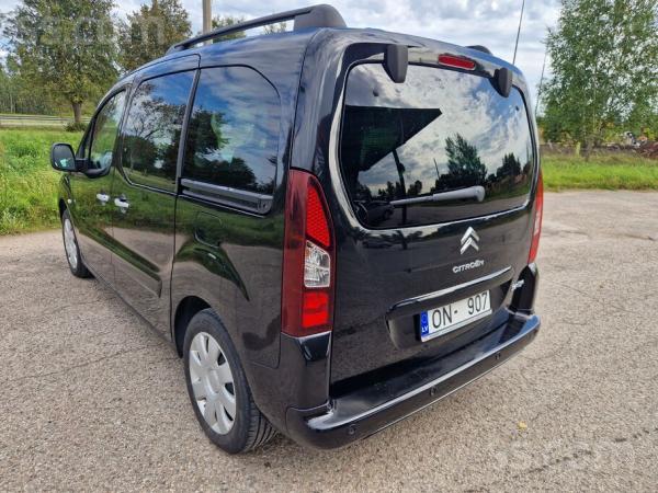 Black Citroen Berlingo 2014 in Ogre, with an engine capacity of 1.60 L and mileage of 234 thousand km for 5870 €, photo 7 on AUTOMOTO.COM.LV