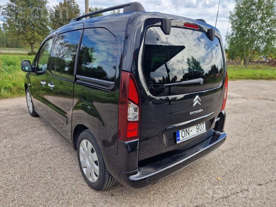 Black Citroen Berlingo 2014 in Ogre, with an engine capacity of 1.60 L and mileage of 234 thousand km for 5870 €, photo 7 on AUTOMOTO.COM.LV