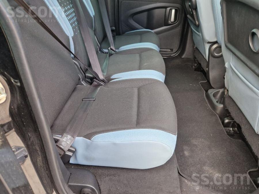 Black Citroen Berlingo 2014 in Ogre, with an engine capacity of 1.60 L and mileage of 234 thousand km for 5870 €, photo 12 on AUTOMOTO.COM.LV