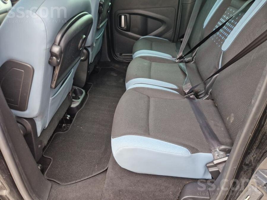 Black Citroen Berlingo 2014 in Ogre, with an engine capacity of 1.60 L and mileage of 234 thousand km for 5870 €, photo 13 on AUTOMOTO.COM.LV