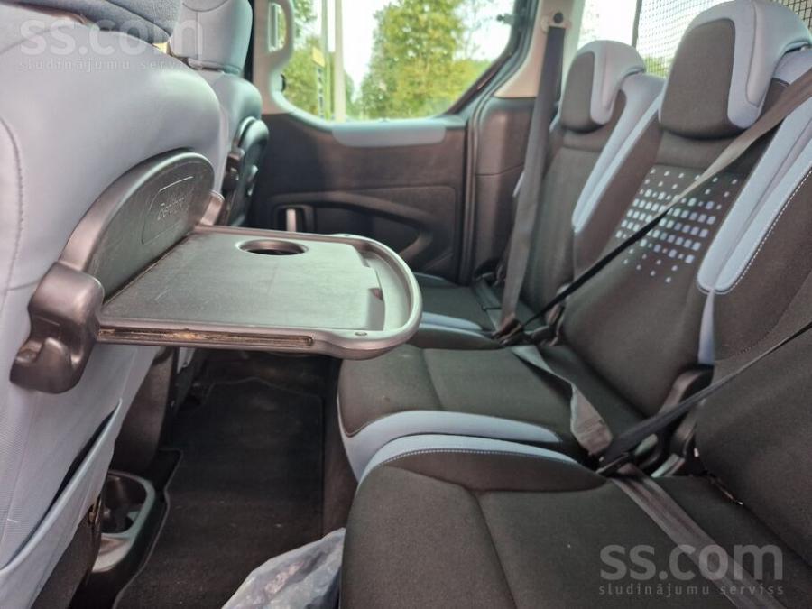 Black Citroen Berlingo 2014 in Ogre, with an engine capacity of 1.60 L and mileage of 234 thousand km for 5870 €, photo 21 on AUTOMOTO.COM.LV