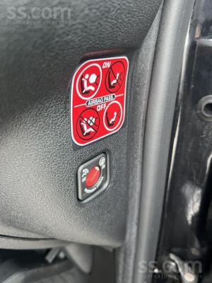 Melns Citroen Berlingo 2017 Rīga, ar dzinēja tilpumu 1.60 L un nobraukumu 184 tūkst. km par 6780 €, foto 21 vietnē AUTOMOTO.COM.LV