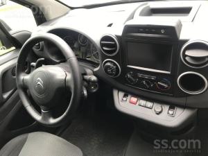 Melns Citroen Berlingo 2017 Rīga, ar dzinēja tilpumu 1.60 L un nobraukumu 184 tūkst. km par 6780 €, foto 24 vietnē AUTOMOTO.COM.LV