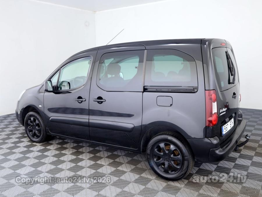 Melns Citroen Berlingo 2017 Tallina, ar dzinēja tilpumu 1.60 L un nobraukumu 239 tūkst. km par 3499 €, foto 5 vietnē AUTOMOTO.COM.LV
