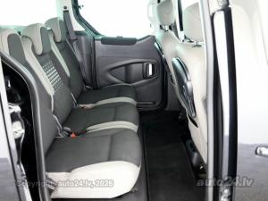 Melns Citroen Berlingo 2017 Tallina, ar dzinēja tilpumu 1.60 L un nobraukumu 239 tūkst. km par 3499 €, foto 8 vietnē AUTOMOTO.COM.LV