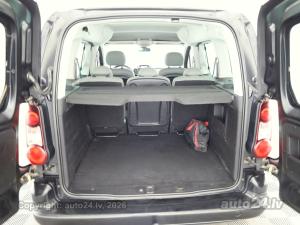 Melns Citroen Berlingo 2017 Tallina, ar dzinēja tilpumu 1.60 L un nobraukumu 239 tūkst. km par 3499 €, foto 9 vietnē AUTOMOTO.COM.LV
