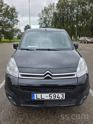 Black Citroen Berlingo 2018 in Jekabpils, with an engine capacity of 1.60 L and mileage of 120 thousand km for 10000 €, photo  on AUTOMOTO.COM.LV