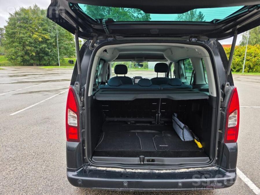 Black Citroen Berlingo 2018 in Jekabpils, with an engine capacity of 1.60 L and mileage of 120 thousand km for 10000 €, photo 7 on AUTOMOTO.COM.LV