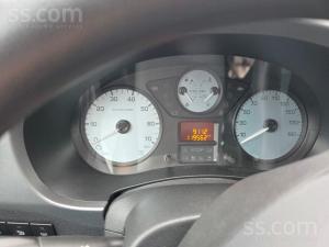 Black Citroen Berlingo 2018 in Jekabpils, with an engine capacity of 1.60 L and mileage of 120 thousand km for 10000 €, photo 9 on AUTOMOTO.COM.LV
