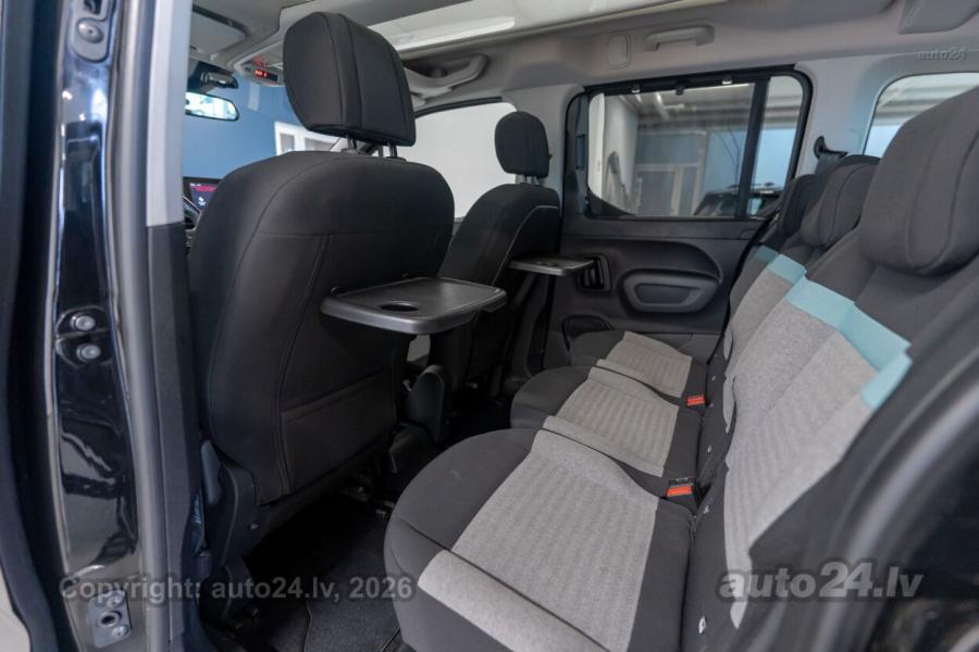 Black Citroen Berlingo 2019 in Tallinn, with an engine capacity of 1.50 L and mileage of 60 thousand km for 15900 €, photo 11 on AUTOMOTO.COM.LV