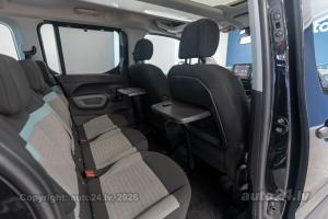 Black Citroen Berlingo 2019 in Tallinn, with an engine capacity of 1.50 L and mileage of 60 thousand km for 15900 €, photo 12 on AUTOMOTO.COM.LV