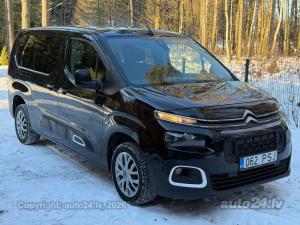 Black Citroen Berlingo 2020 in Parnu, with an engine capacity of 1.50 L and mileage of 167 thousand km for 12500 €, photo 3 on AUTOMOTO.COM.LV