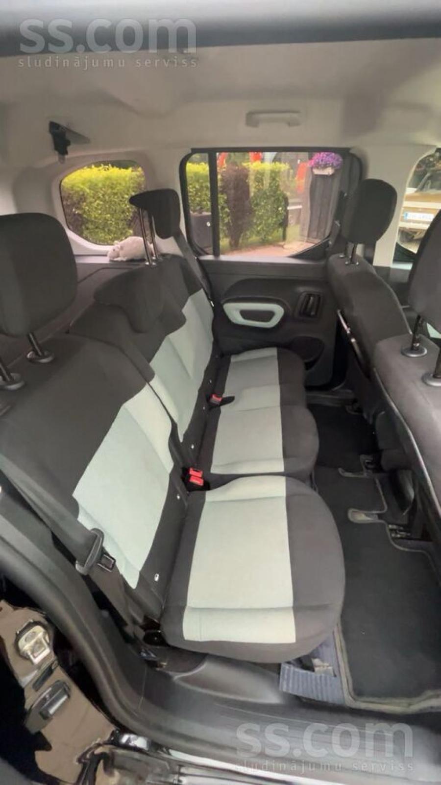 Black Citroen Berlingo 2021 in Valmiera, with an engine capacity of 1.20 L and mileage of 71 thousand km for 11900 €, photo 9 on AUTOMOTO.COM.LV