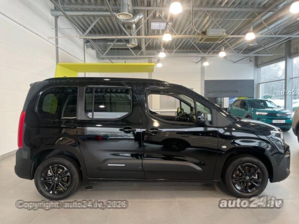 Black Citroen Berlingo 2025 in Johvi, with an engine capacity of 1.50 L and mileage of 2 thousand km for 31900 €, photo 4 on AUTOMOTO.COM.LV
