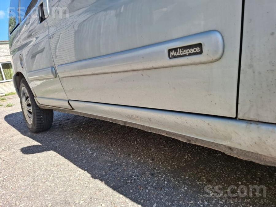 Zils Citroen Berlingo 2005 Valmiera, ar dzinēja tilpumu 2.00 L un nobraukumu 400 tūkst. km par 1500 €, foto 6 vietnē AUTOMOTO.COM.LV