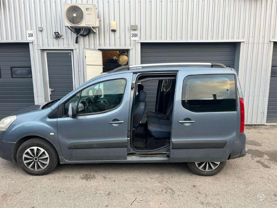 Zils Citroen Berlingo 2008 Klaipėda, ar dzinēja tilpumu 66.00 L un nobraukumu 239 tūkst. km par 2150 €, foto 1 vietnē AUTOMOTO.COM.LV