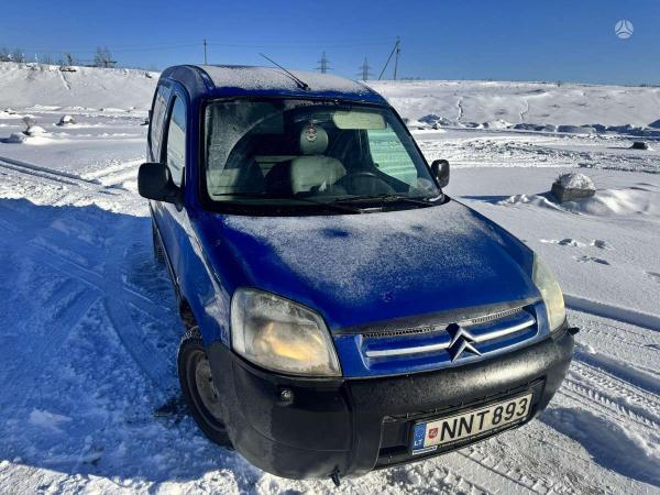 Zils Citroen Berlingo 2007 Viļņa, ar dzinēja tilpumu 2.00 L un nobraukumu 128 tūkst. km par 1250 €, foto 1 vietnē AUTOMOTO.COM.LV