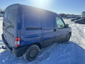Blue Citroen Berlingo 2007 in Vilnius, with an engine capacity of 2.00 L and mileage of 128 thousand km for 1250 €, photo 7 on AUTOMOTO.COM.LV