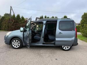 Zils Citroen Berlingo 2010 Rīga, ar dzinēja tilpumu 1.60 L un nobraukumu 223 tūkst. km par 2600 €, foto 7 vietnē AUTOMOTO.COM.LV