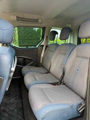 Zils Citroen Berlingo 2010 Rīga, ar dzinēja tilpumu 1.60 L un nobraukumu 223 tūkst. km par 2600 €, foto 14 vietnē AUTOMOTO.COM.LV