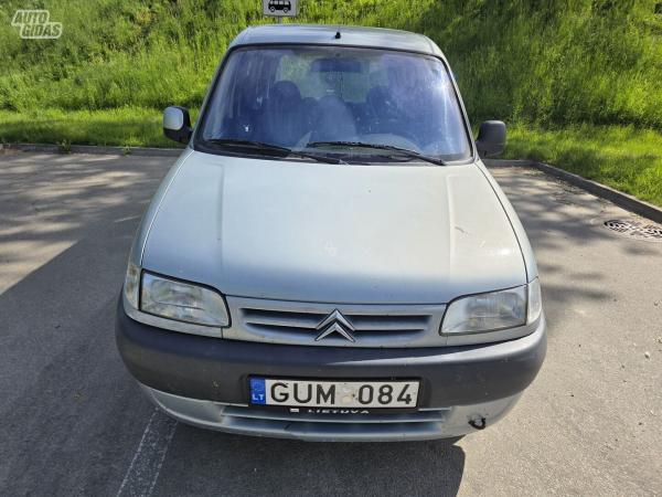 Zils Citroen Berlingo 2002 Alīta, ar dzinēja tilpumu 1.60 L un nobraukumu 350 tūkst. km par 550 €, foto 2 vietnē AUTOMOTO.COM.LV