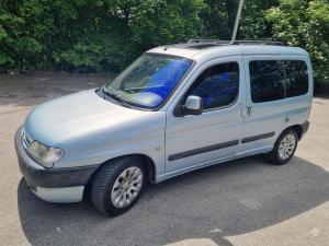 Blue Citroen Berlingo 2002 in Kaunas, with an engine capacity of 2.00 L and mileage of 468 thousand km for 1499 €, photo  on AUTOMOTO.COM.LV