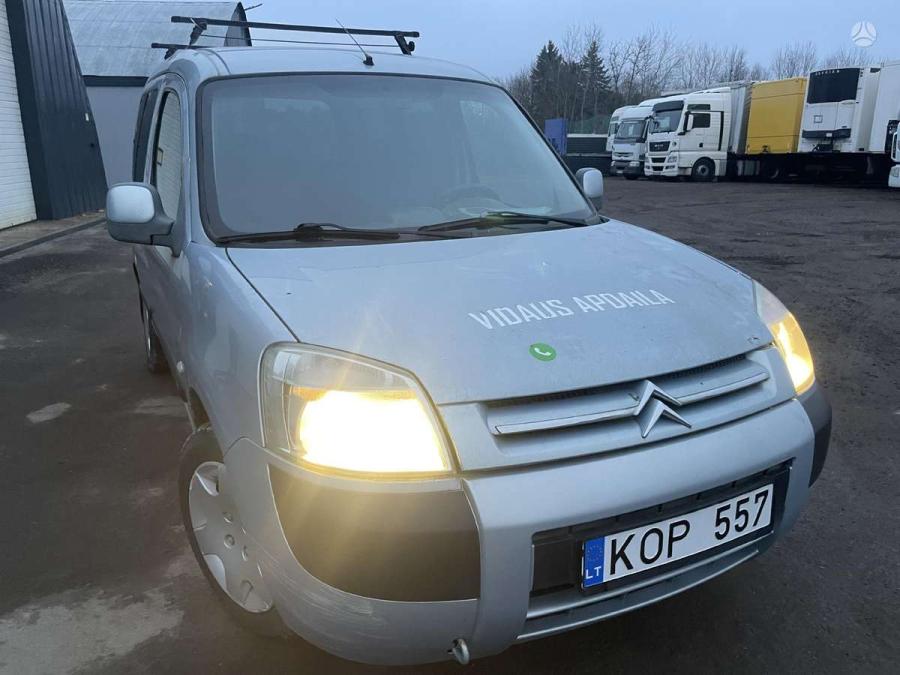Blue Citroen Berlingo 2004 in Vilnius, with an engine capacity of 2.00 L and mileage of 287 thousand km for 500 €, photo 2 on AUTOMOTO.COM.LV
