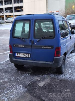 Zils Citroen Berlingo 2004 Rīga, ar dzinēja tilpumu 1.40 L un nobraukumu 303 tūkst. km par 1750 €, foto 3 vietnē AUTOMOTO.COM.LV
