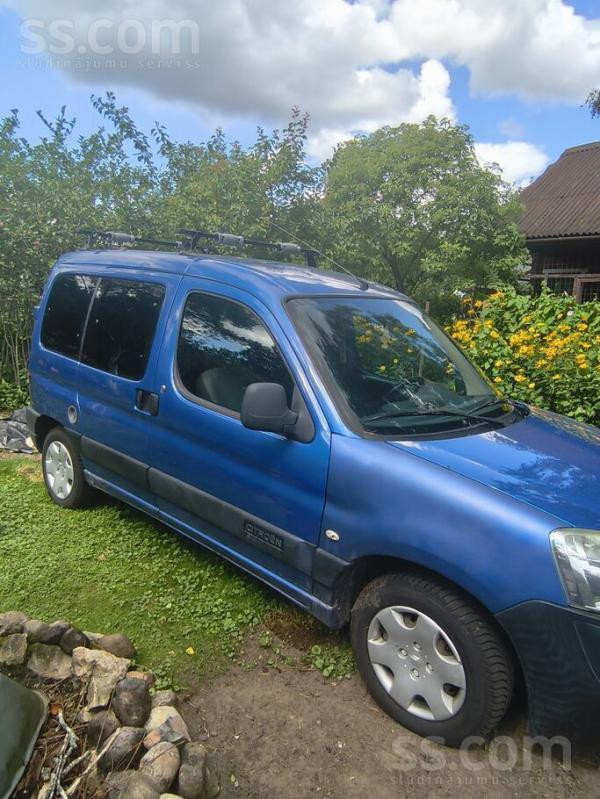 Zils Citroen Berlingo 2006 Jēkabpils, ar dzinēja tilpumu 1.60 L un nobraukumu 220 tūkst. km par 1500 €, foto 3 vietnē AUTOMOTO.COM.LV