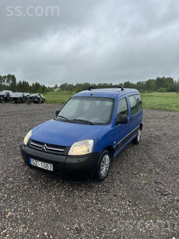 Zils Citroen Berlingo 2007 Talsi, ar dzinēja tilpumu 1.60 L un nobraukumu 415 tūkst. km par 1400 €, foto 1 vietnē AUTOMOTO.COM.LV