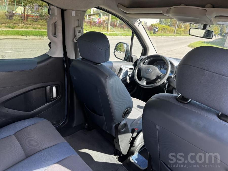 Blue Citroen Berlingo 2008 in Daugavpils, with an engine capacity of 1.60 L and mileage of 295 thousand km for 2900 €, photo 7 on AUTOMOTO.COM.LV