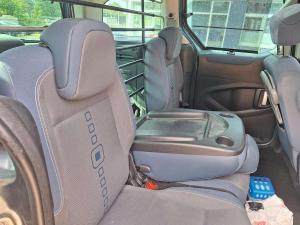 Zils Citroen Berlingo 2010 Jurbarkas, ar dzinēja tilpumu 1.56 L un nobraukumu 232 tūkst. km par 3700 €, foto 12 vietnē AUTOMOTO.COM.LV
