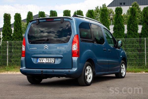 Zils Citroen Berlingo 2010 Jelgava, ar dzinēja tilpumu 1.60 L un nobraukumu 286 tūkst. km par 3400 €, foto 6 vietnē AUTOMOTO.COM.LV