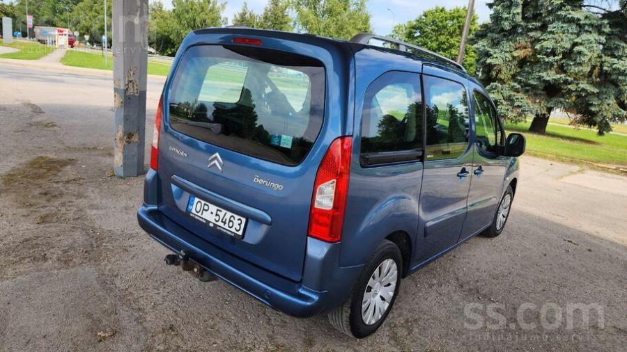 Zils Citroen Berlingo 2011 Ogre, ar dzinēja tilpumu 1.60 L un nobraukumu 272 tūkst. km par 4750 €, foto 7 vietnē AUTOMOTO.COM.LV