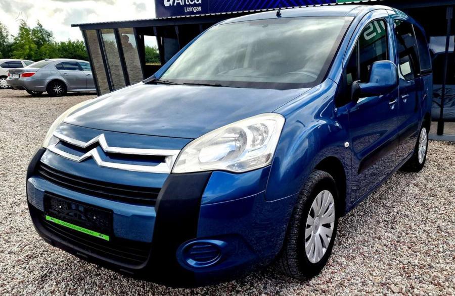 Zils Citroen Berlingo 2011 Kretinga, ar dzinēja tilpumu 1.60 L un nobraukumu 256 tūkst. km par 4850 €, foto 5 vietnē AUTOMOTO.COM.LV