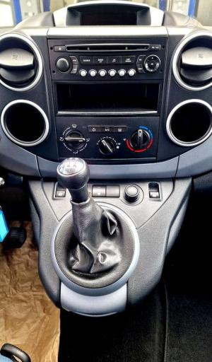 Zils Citroen Berlingo 2011 Kretinga, ar dzinēja tilpumu 1.60 L un nobraukumu 256 tūkst. km par 4850 €, foto 18 vietnē AUTOMOTO.COM.LV