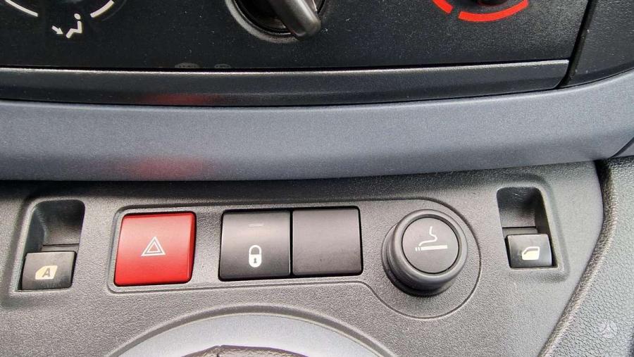 Zils Citroen Berlingo 2011 Kretinga, ar dzinēja tilpumu 1.60 L un nobraukumu 256 tūkst. km par 4850 €, foto 22 vietnē AUTOMOTO.COM.LV